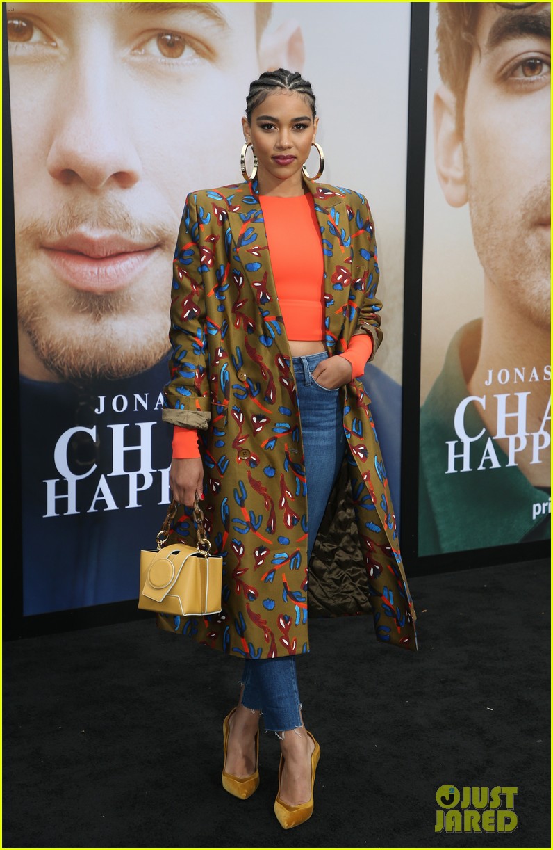 Alexandra Shipp & Chord Overstreet Support Jonas Brothers at 'Chasing ...