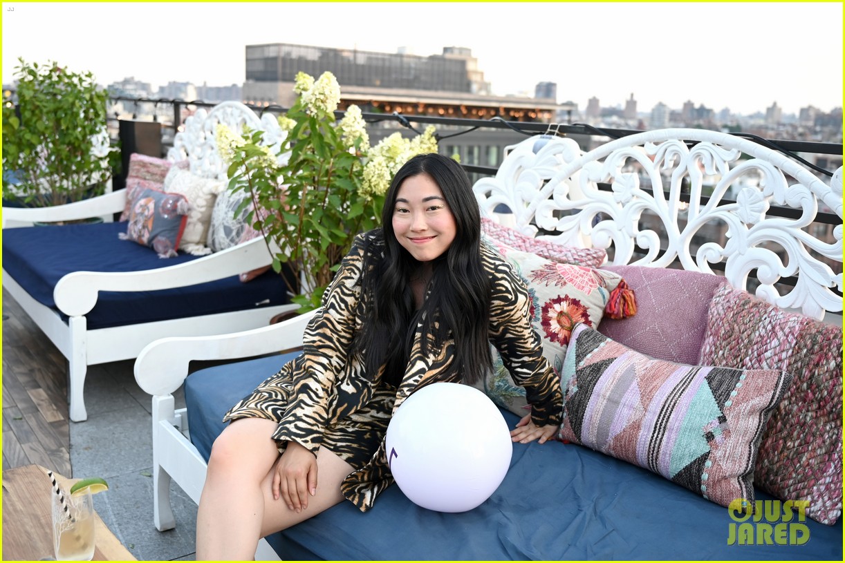 Awkwafina On Starring in Marvel's 'Shang-Chi': 'It's Going To Mean a ...