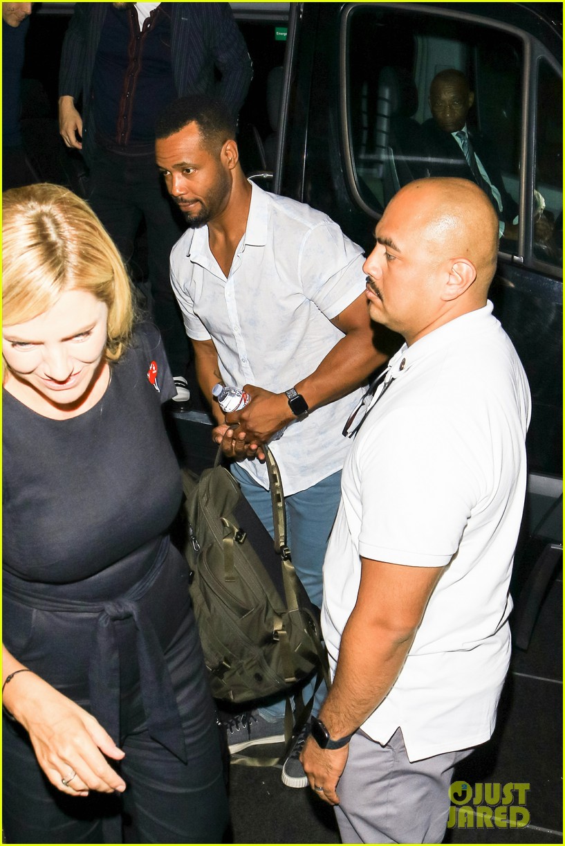 Jessica Chastain Says 'It Chapter Two' Blood Scene Is 'Carrie On ...