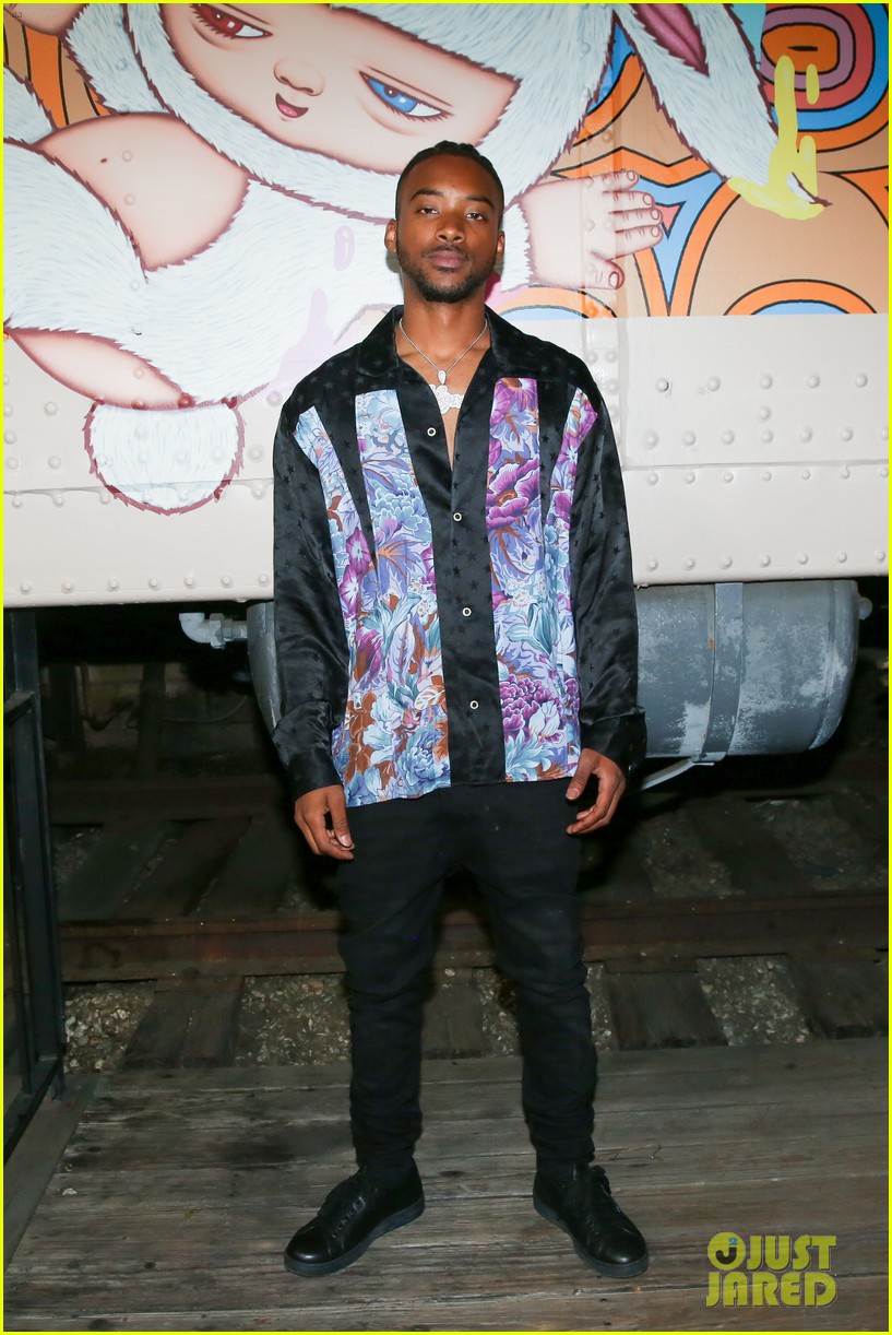 Alexandra Shipp, Kiersey Clemons & Logan Browning Look Lovely at Coach ...