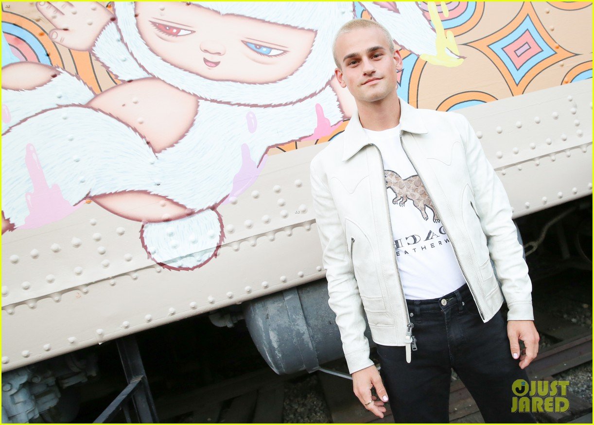 Alexandra Shipp, Kiersey Clemons & Logan Browning Look Lovely at Coach ...