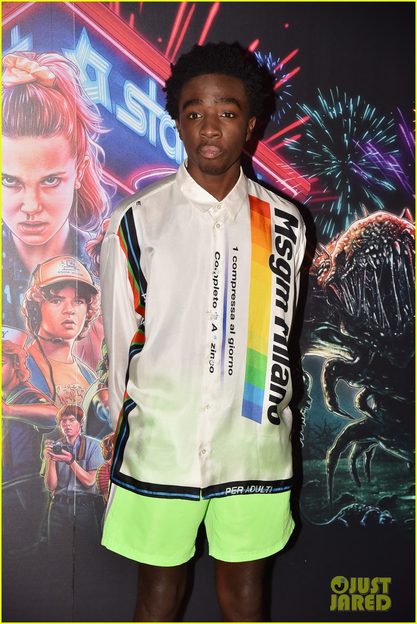 Gaten Matarazzo & Caleb McLaughlin Buddy Up at 'Stranger Things ...