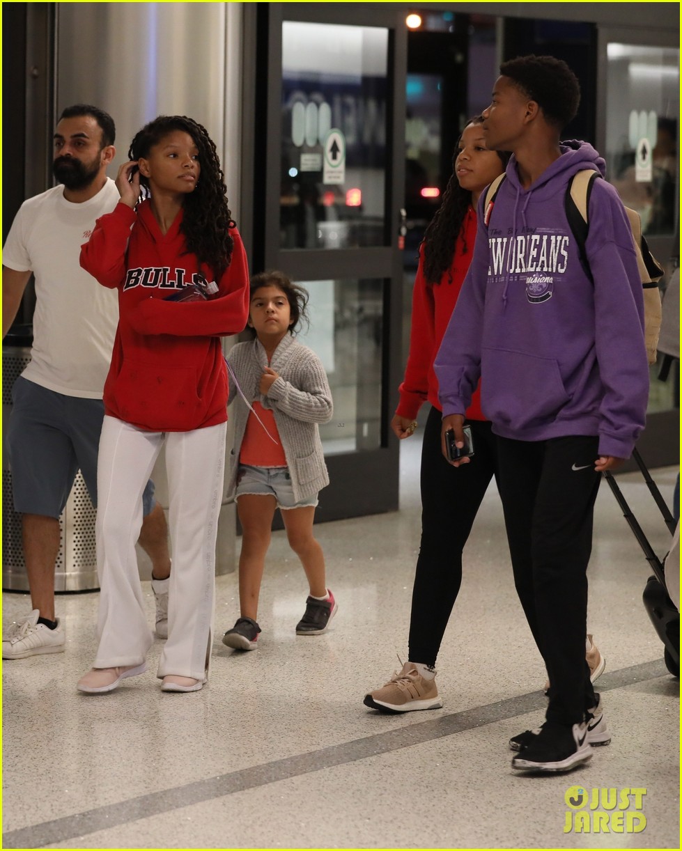 Halle Bailey Returns To LA With Family After Weekend in New Orleans ...