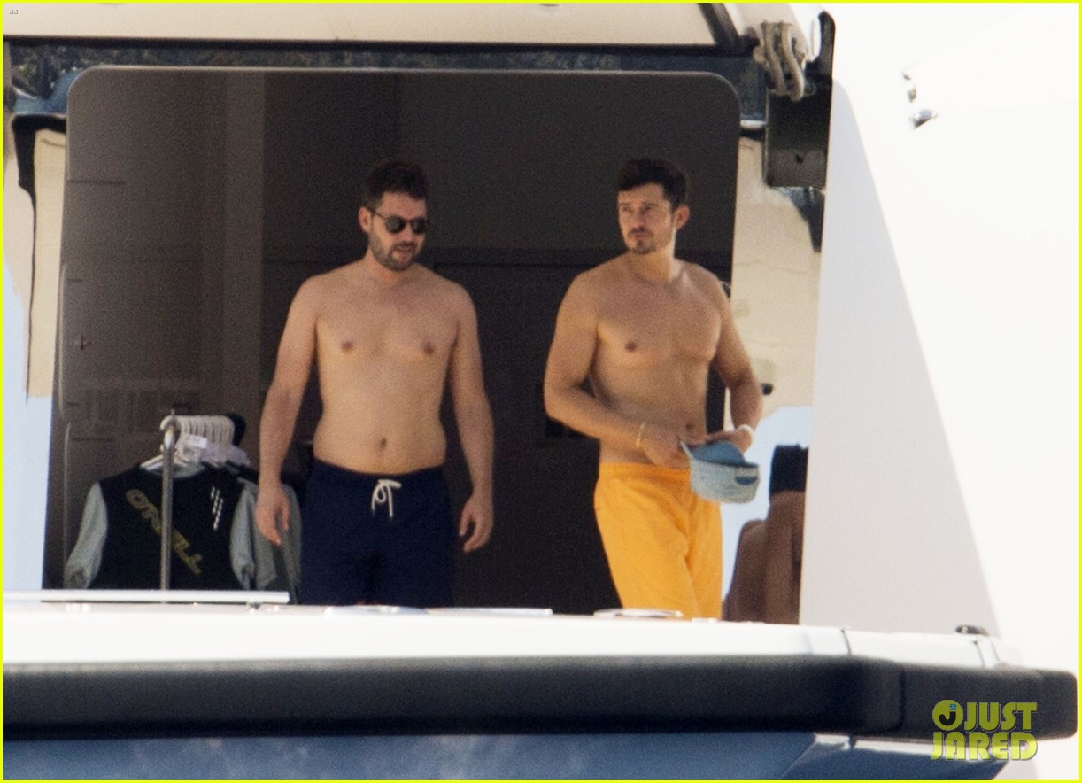 Katy Perry & Fiance Orlando Bloom Go for a Swim Together on Vacation in ...