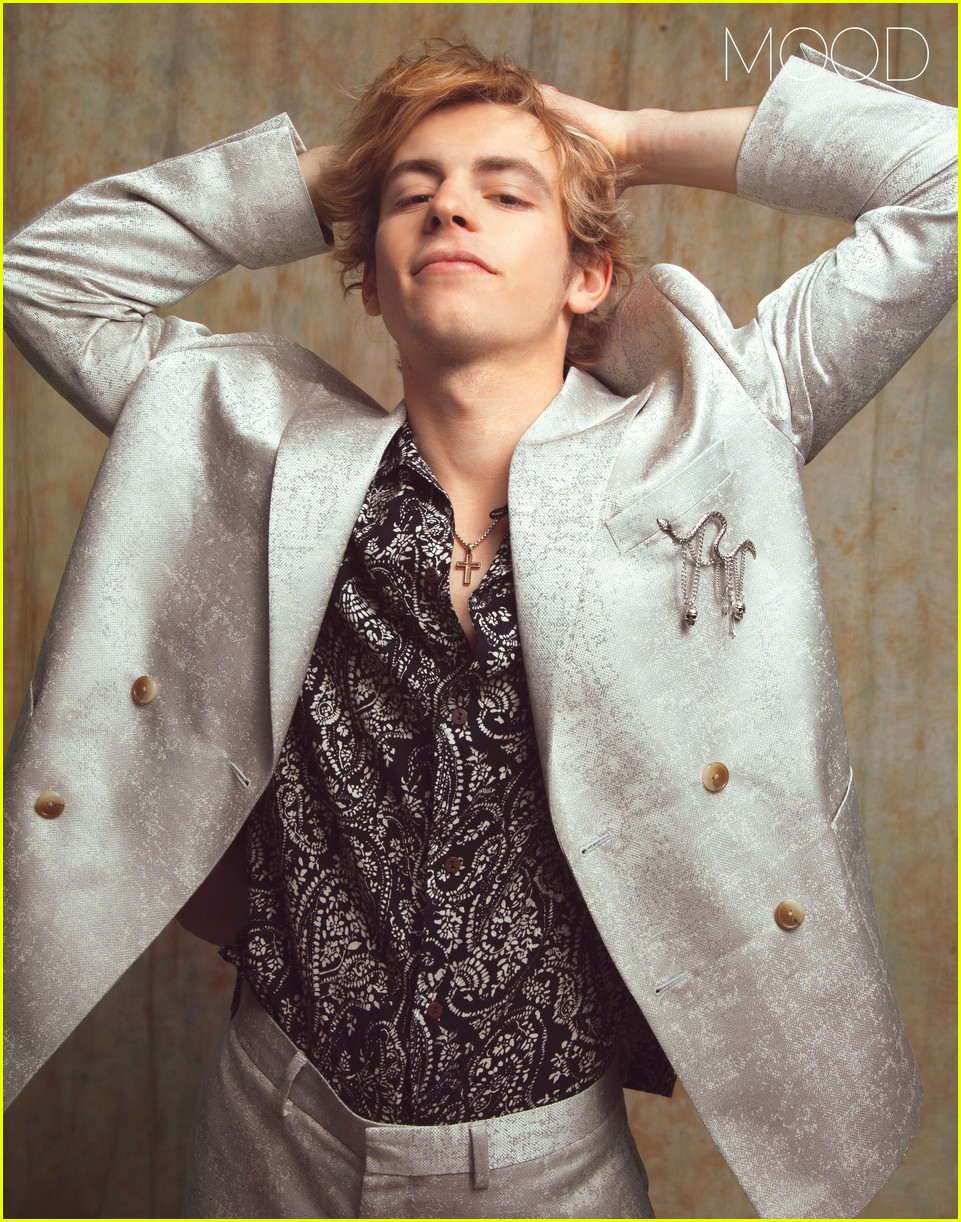 Ross Lynch Shares His Thoughts on 'Sabrina' & 'Riverdale' Crossover ...