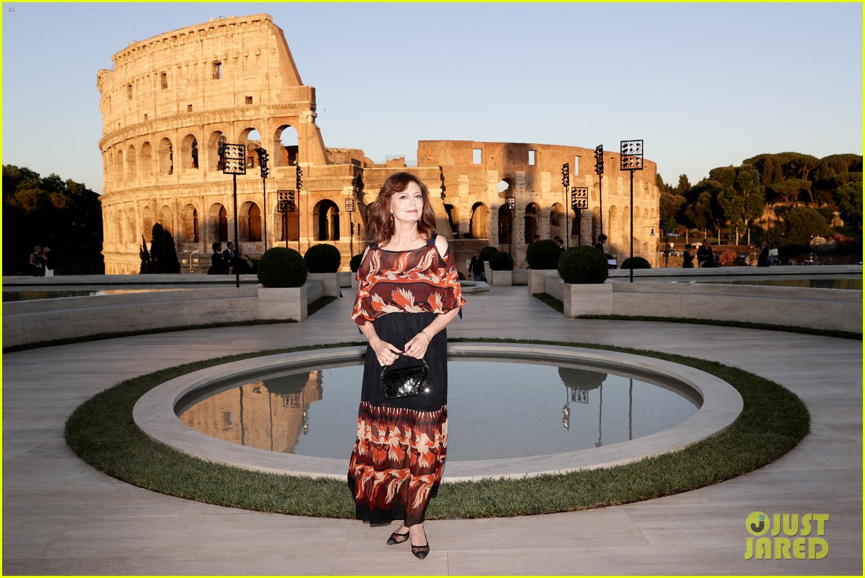 Jason Momoa Joins Wife Lisa Bonet at Fendi Show in Rome!: Photo 4318379 ...