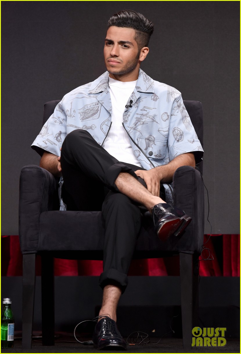 Abigail Spencer & Mena Massoud Join 'Reprisal' Cast at Hulu Upfronts ...