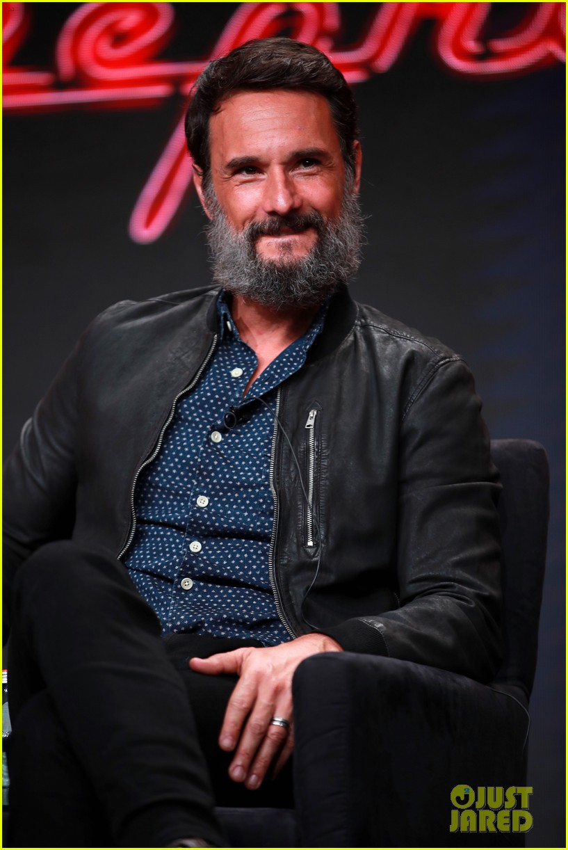 Abigail Spencer & Mena Massoud Join 'Reprisal' Cast at Hulu Upfronts ...