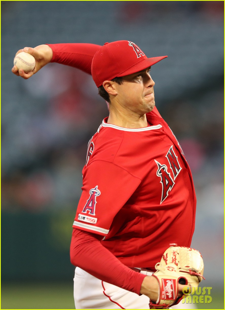 Tyler Skaggs Dead - L.A. Angels Pitcher Dies at 27: Photo 4317139 | RIP ...
