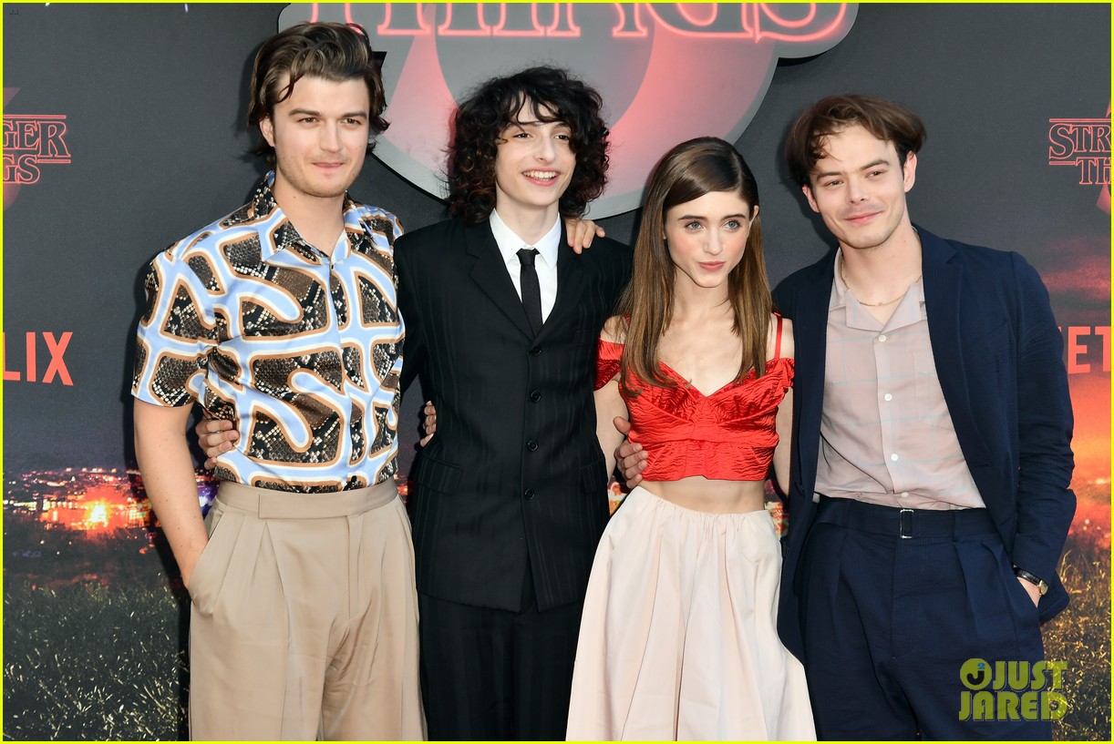 Photo: stranger things paris premiere 04 | Photo 4318411 | Just Jared ...