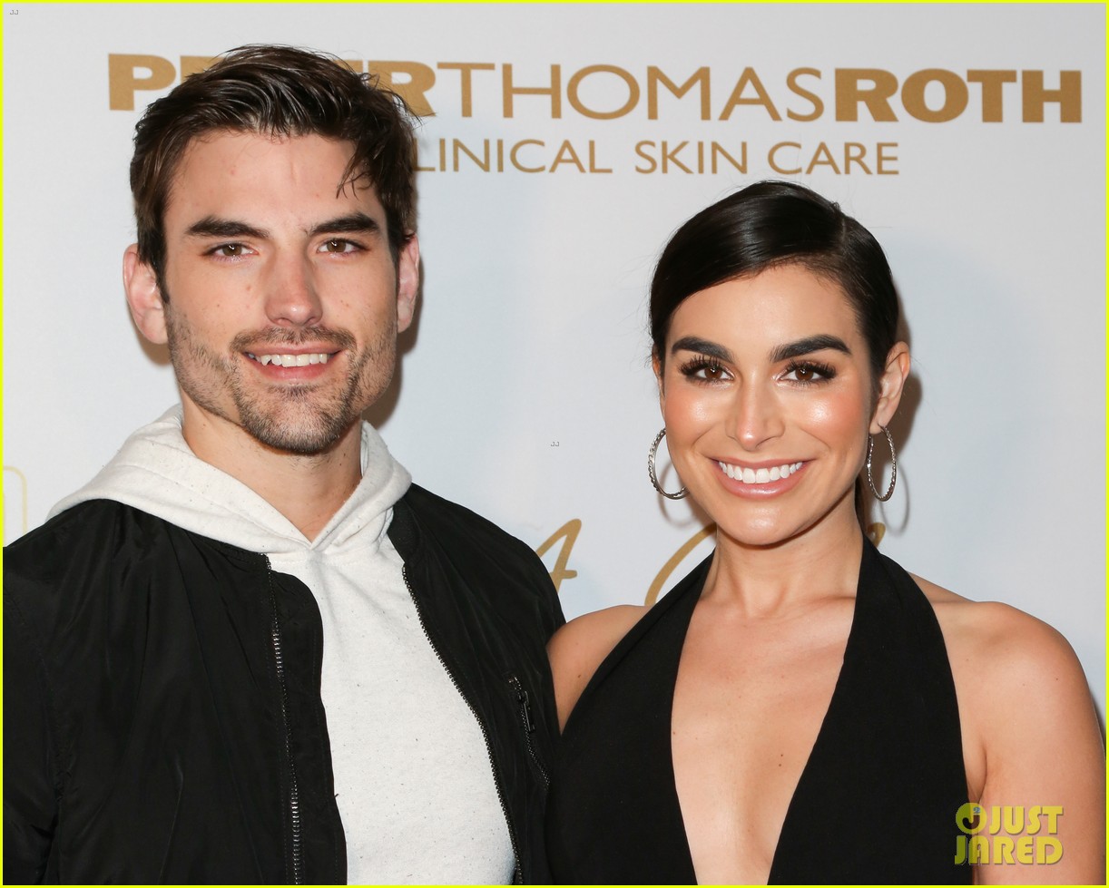 'Bachelor in Paradise' Ashley Iaconetti & Jared Haibon Are Married ...