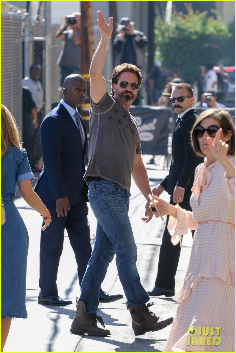 Gerard Butler Readies For 'Jimmy Kimmel Live!' Interview: Photo 4336491 ...