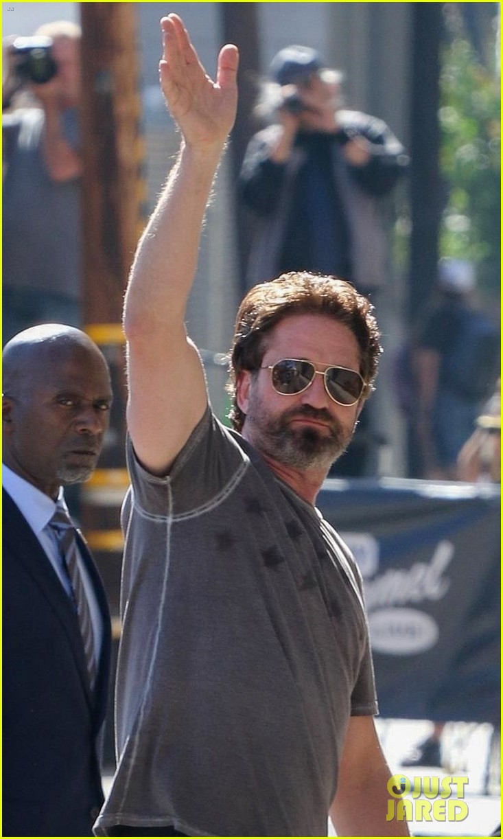 Gerard Butler Readies For 'Jimmy Kimmel Live!' Interview: Photo 4336494 ...