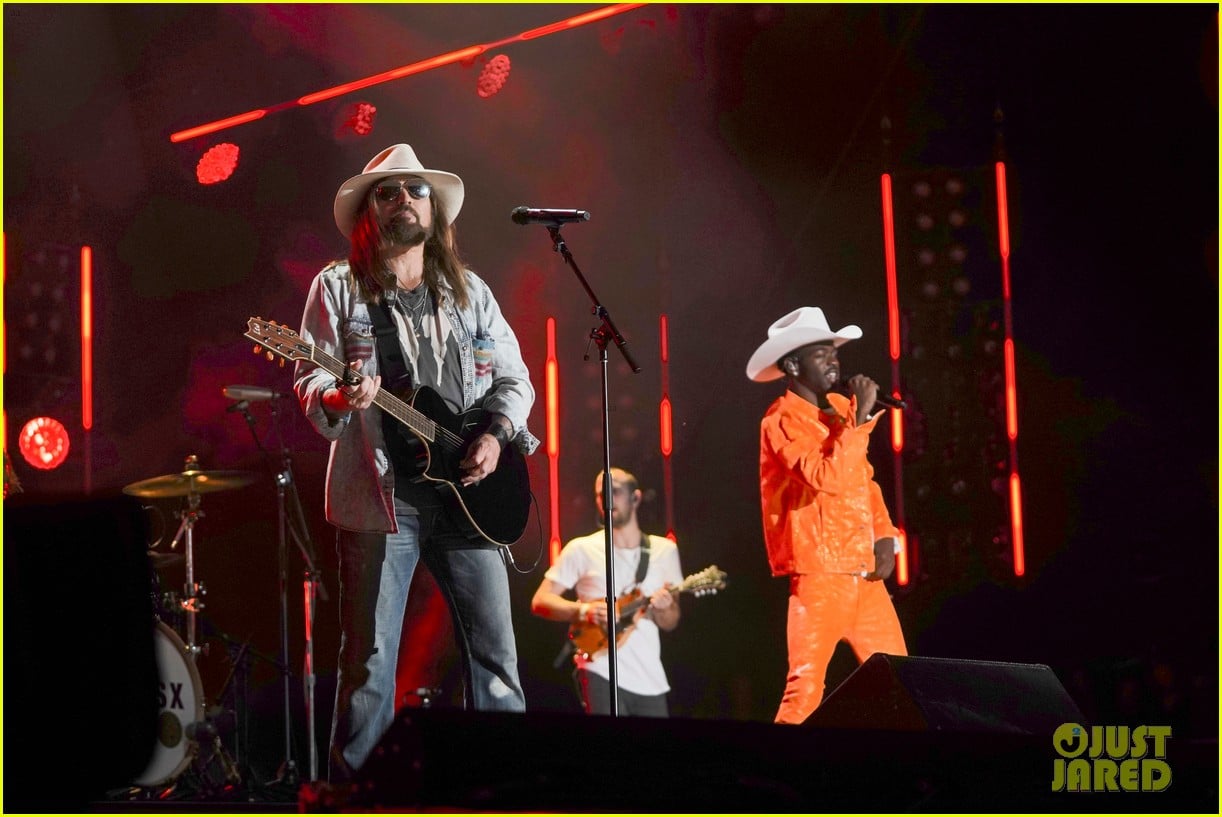 CMA Fest 2019 - Performers & Hosts Revealed!: Photo 4330709 | Photos ...