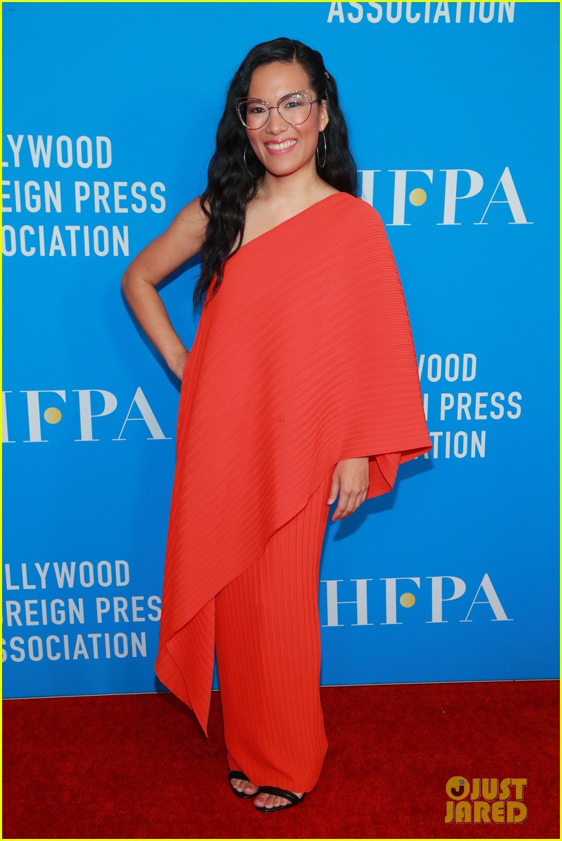 Eva Longoria, Kerry Washington, & Renee Zellweger Step Out for ...