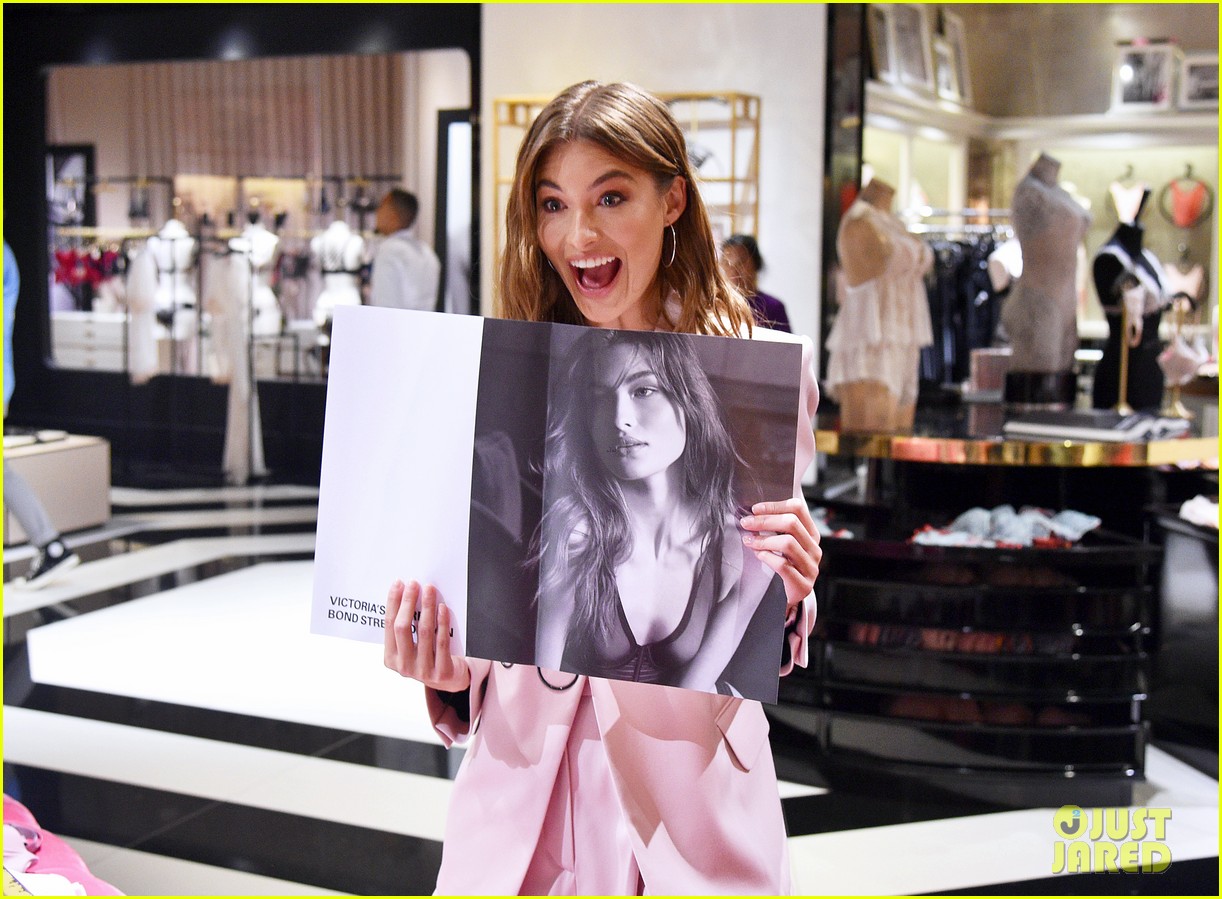 Grace Elizabeth Helps Debut Victoria's Secret New Fall Collection ...