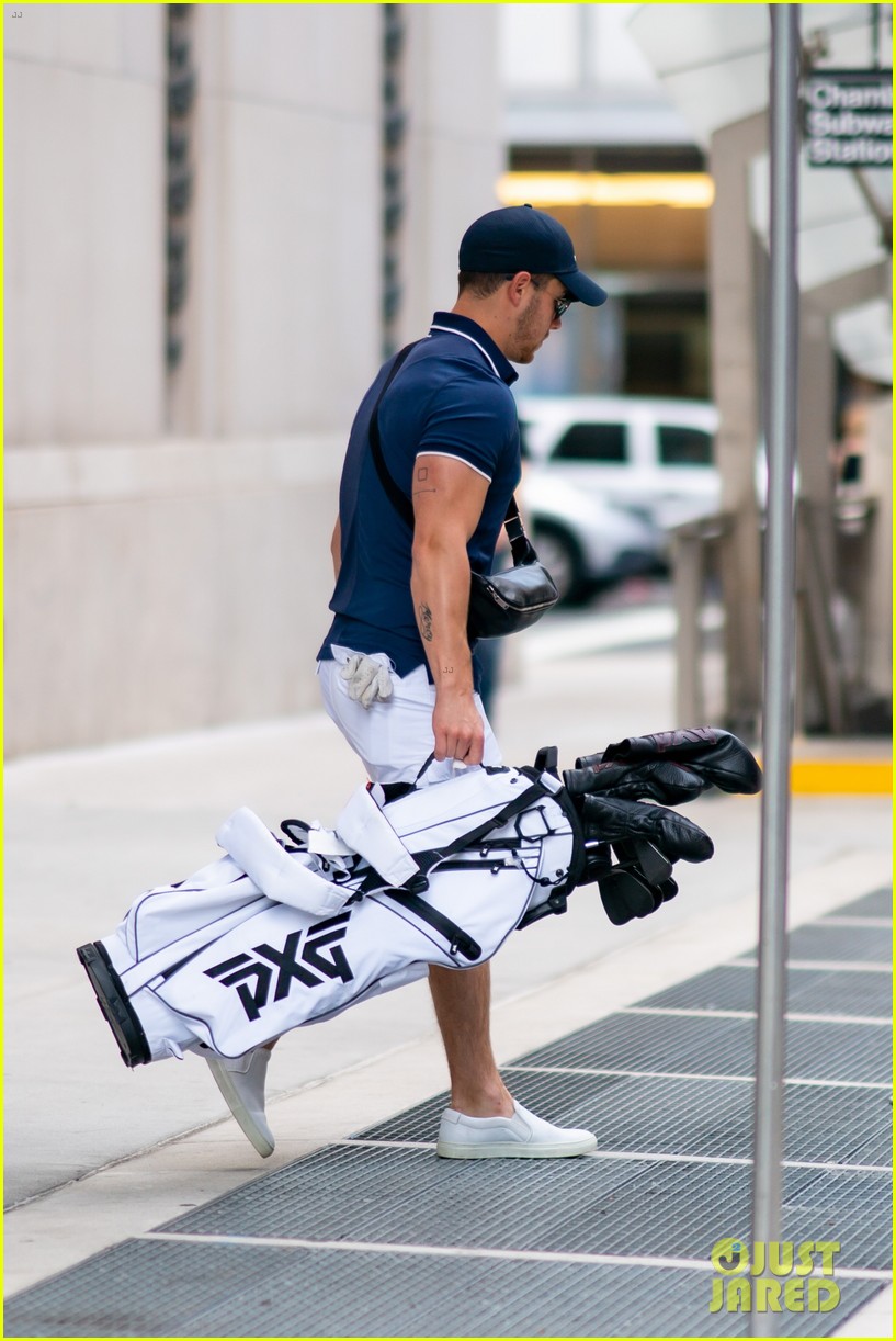 Nick Jonas' Buff Biceps Are On Display Ahead of Golf Game: Photo ...