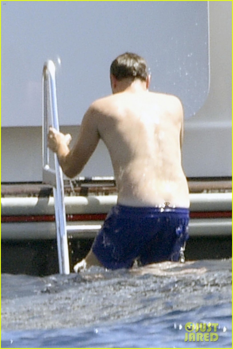 Leonardo Dicaprio Shutter Island Shower