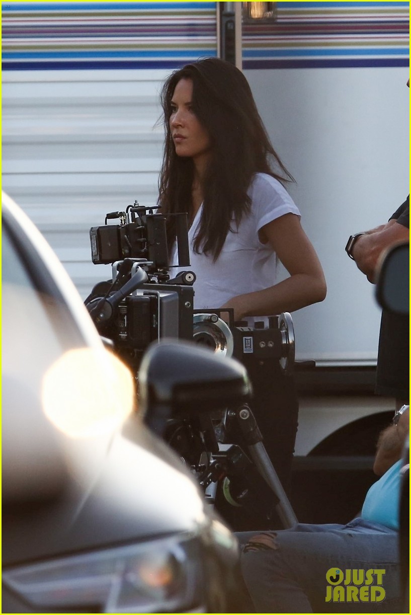 Olivia Munn Films 'Violet' After Revealing Grandfather's Passing: Photo ...