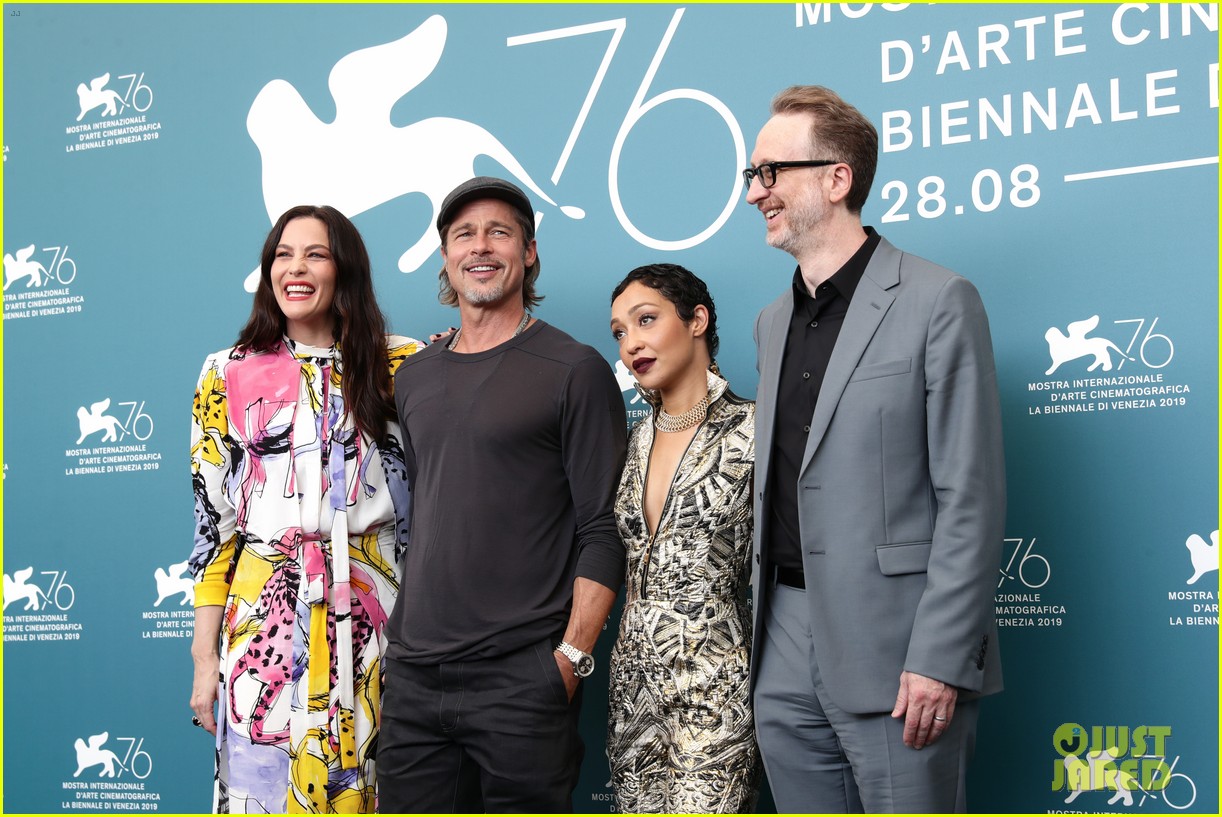 Brad Pitt Says 'Ad Astra' Is A Personal Film That Digs at 'Definition ...