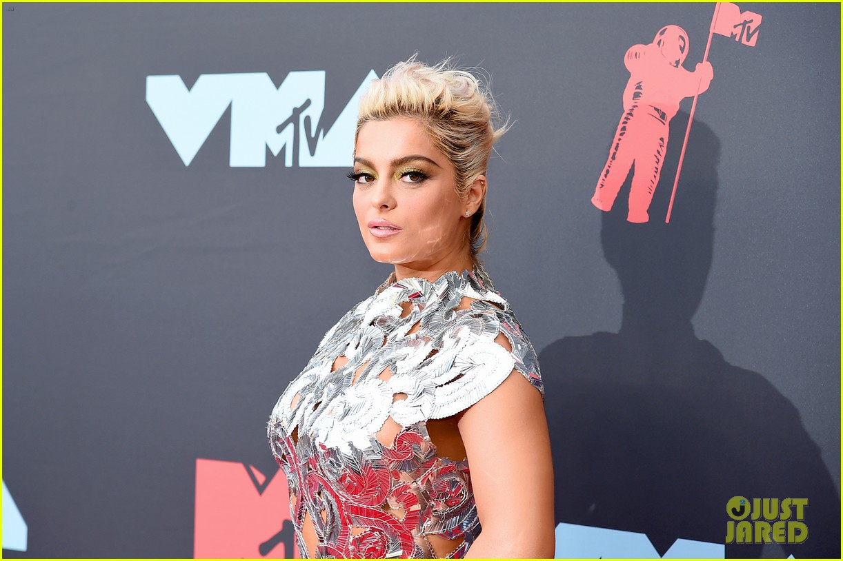 Bebe Rexha Celebrates First Ever MTV VMAs Win!: Photo 4340740 ...
