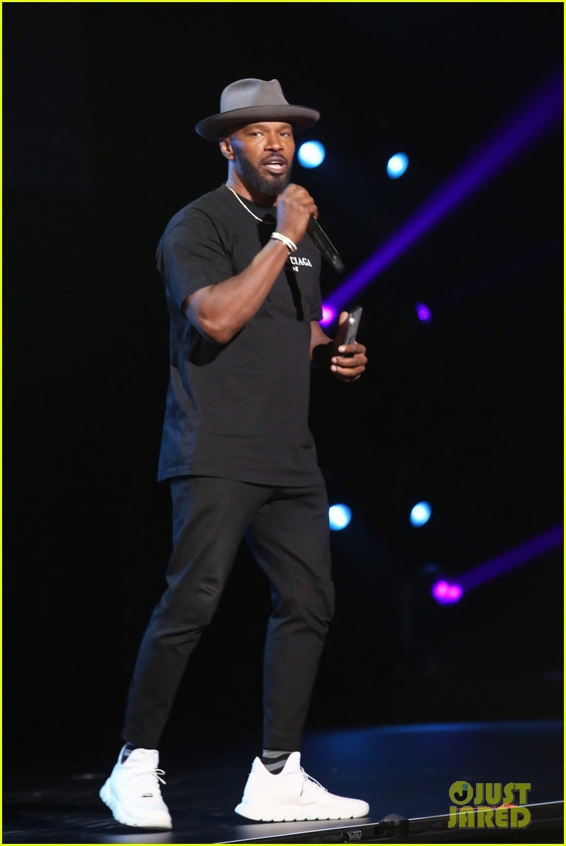 Jamie Foxx, Tina Fey & More Join 'Soul' Cast for Disney/Pixar!: Photo ...