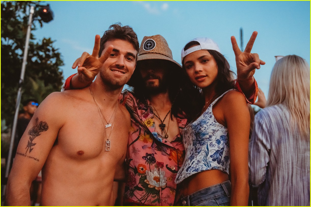 The Chainsmokers' Alex Pall & Drew Taggart Goes Shirtless at an L.A. Pool Party!: Photo 4345781 ...