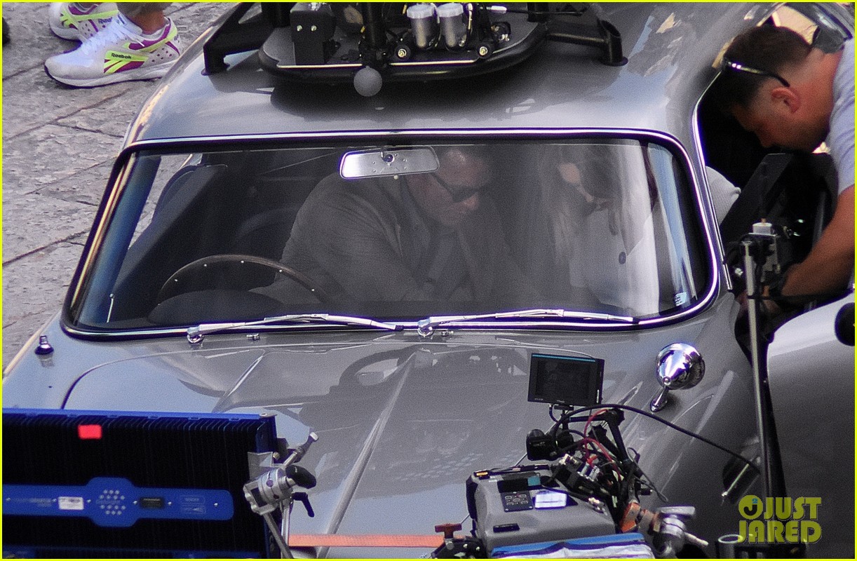Daniel Craig Films More Action-Packed Scenes for Bond Movie!: Photo ...
