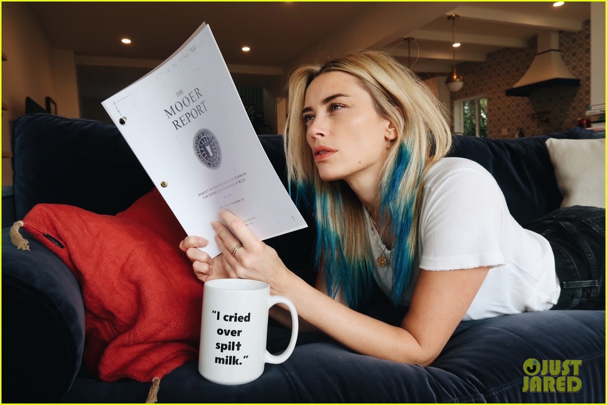 'Love Island' Host Arielle Vandenberg is Engaged to Vine Star Matt ...