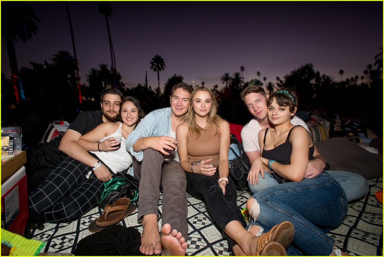 Joey King & Boyfriend Steven Piet Go On a Triple Date with Her Sisters ...