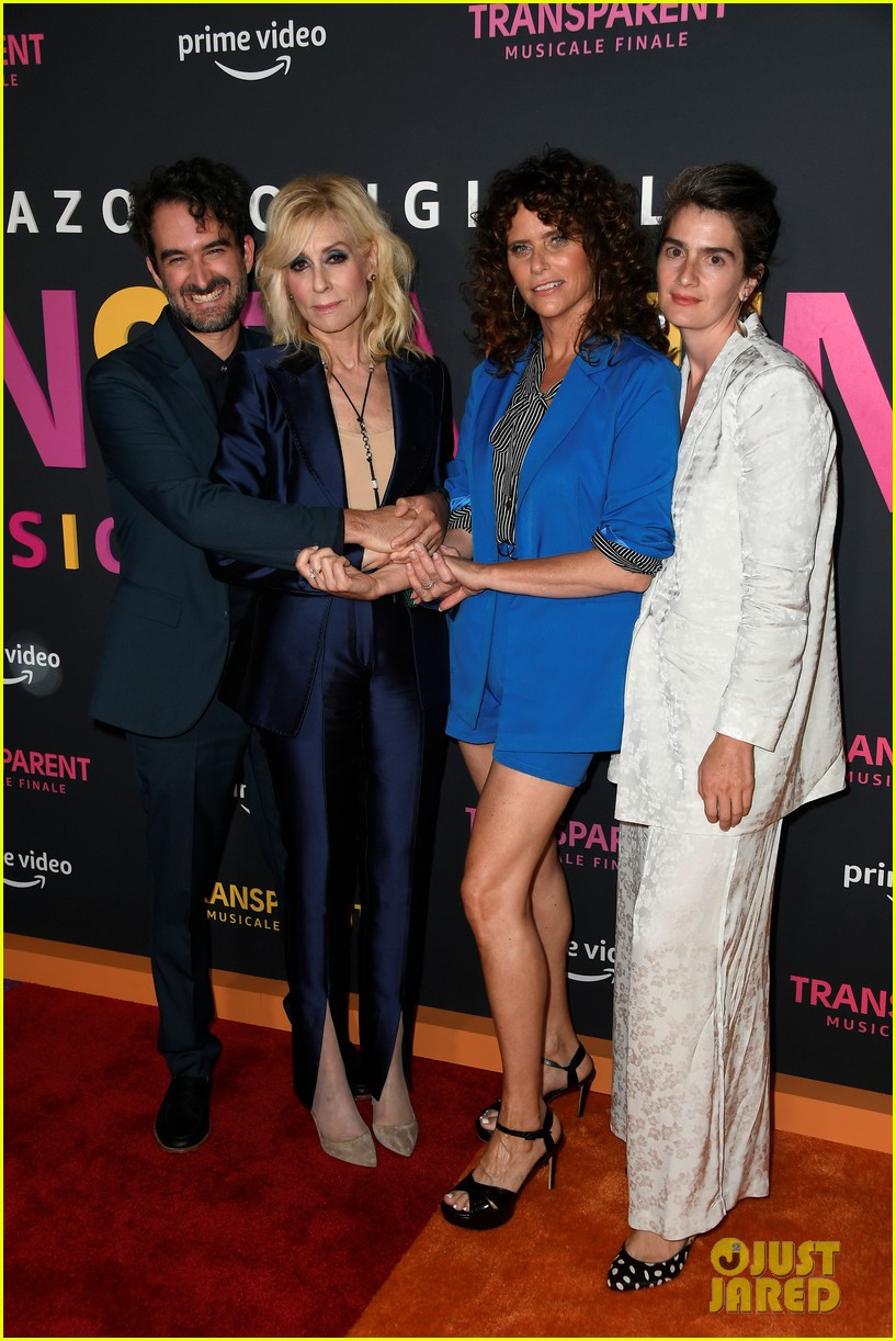 Judith Light Joins 'Transparent' Cast at Musical Series Finale Premiere ...
