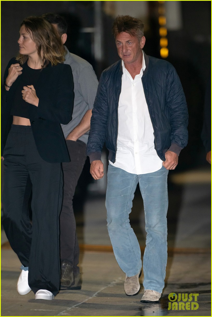 Sean Penn Reads Mean Tweets on 'Jimmy Kimmel Live!' (Video): Photo ...