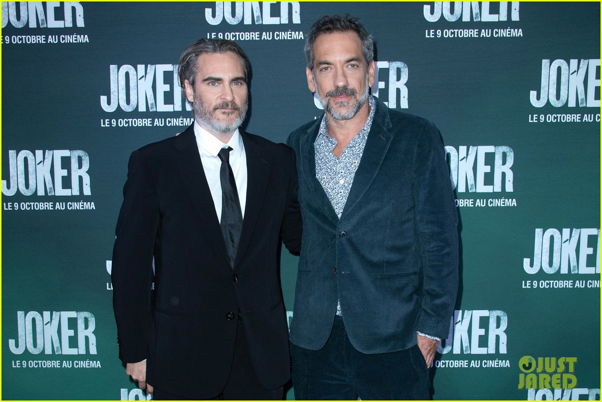 Joaquin Phoenix Gets Support from Rami Malek at 'Joker' Paris Premiere ...