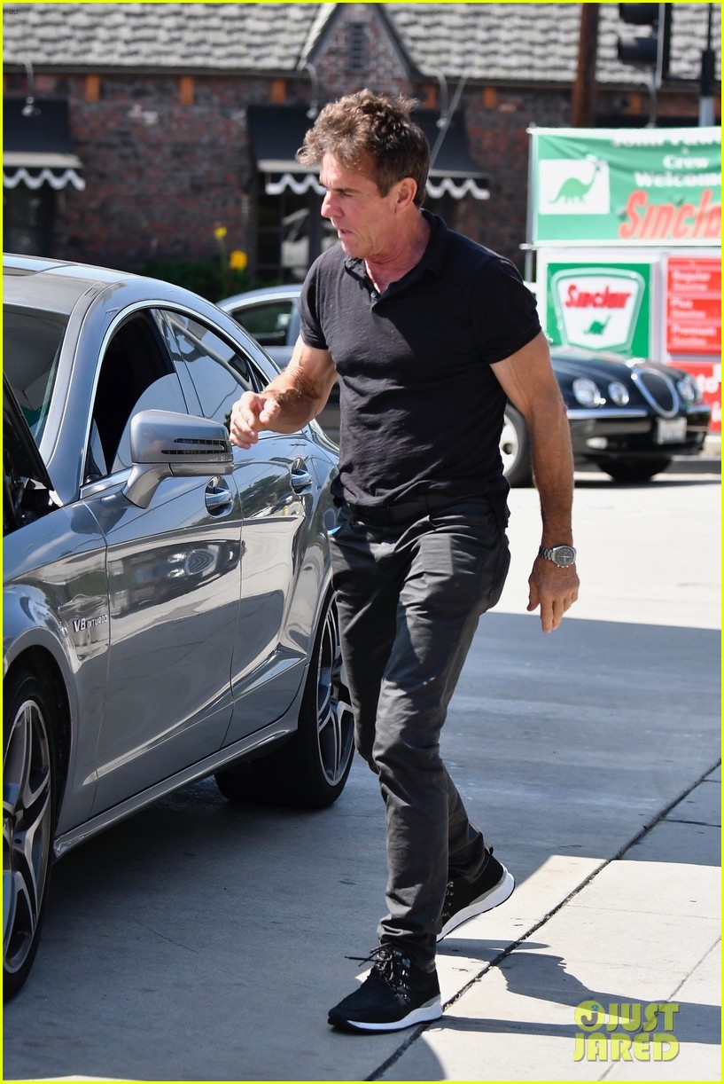 Dennis Quaid Is Still Looking Ripped at 65!: Photo 4355568 | Dennis ...