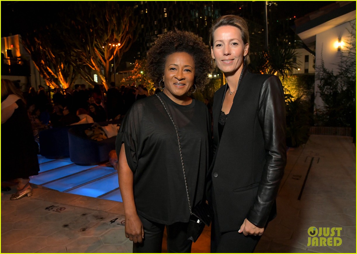 'Queer Eye' Cast, Natasha Lyonne & More Celebrate Emmy Wins at Netflix ...