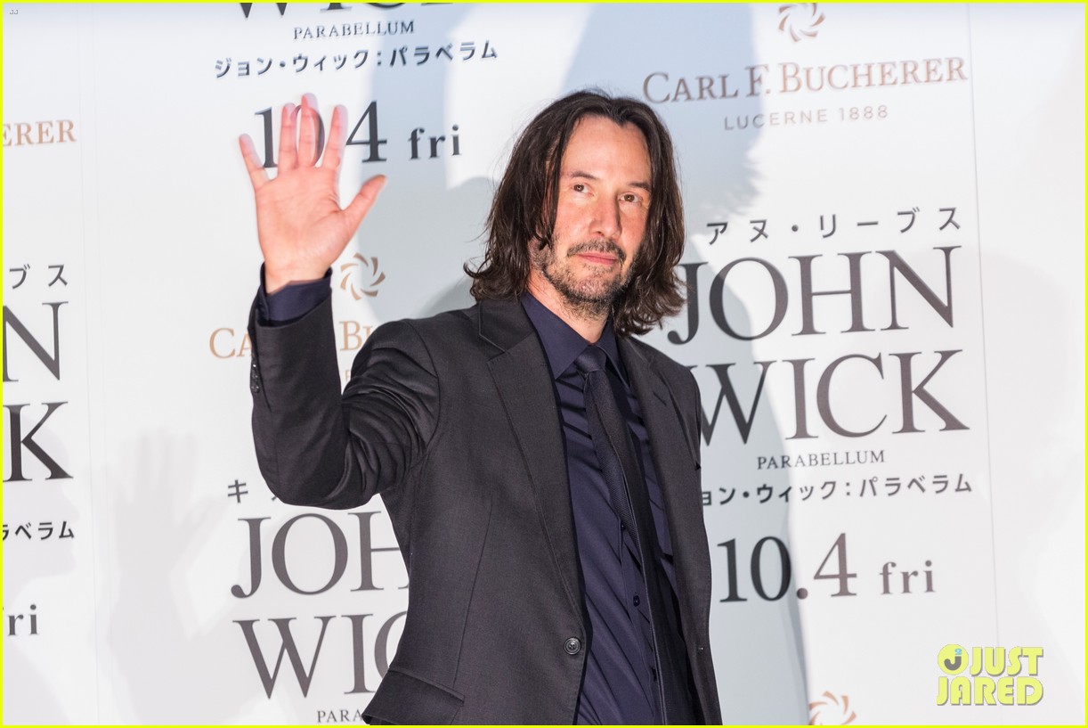 Keanu Reeves Brings 'John Wick 3' To Japan!: Photo 4349988 | Keanu ...