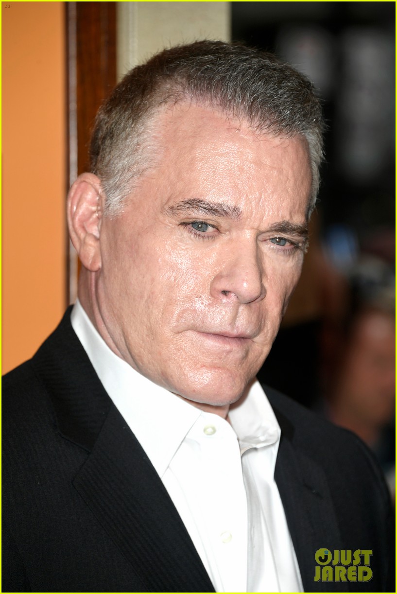 Scarlett Johansson & Adam Driver Bring 'Marriage Story' to TIFF 2019 ...