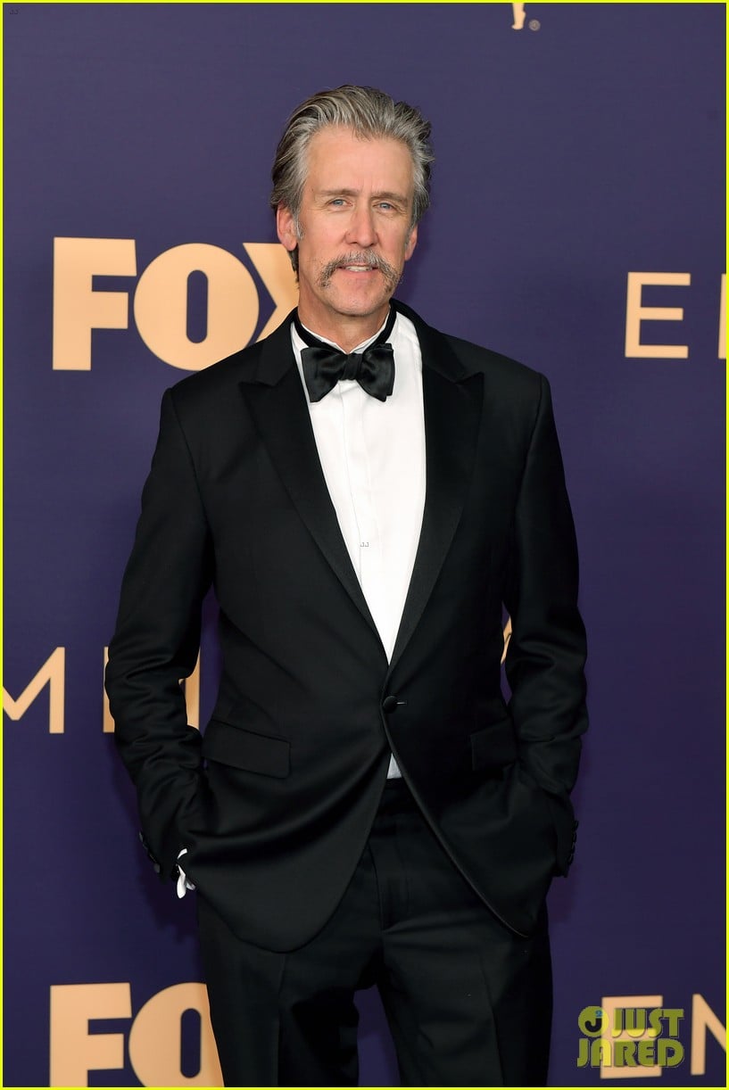 Succession's Sarah Snook & Nicholas Braun Join Cast at Emmy Awards 2019 ...