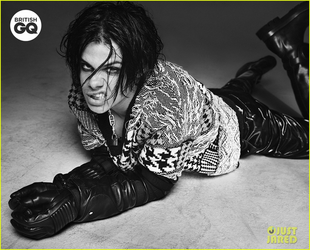 Yungblud Opens Up About the Responsibility of Being There For His Fans ...