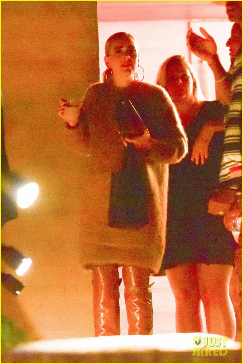 Adele Enjoys a Fun Friday Night Out with Friends in Malibu!: Photo ...