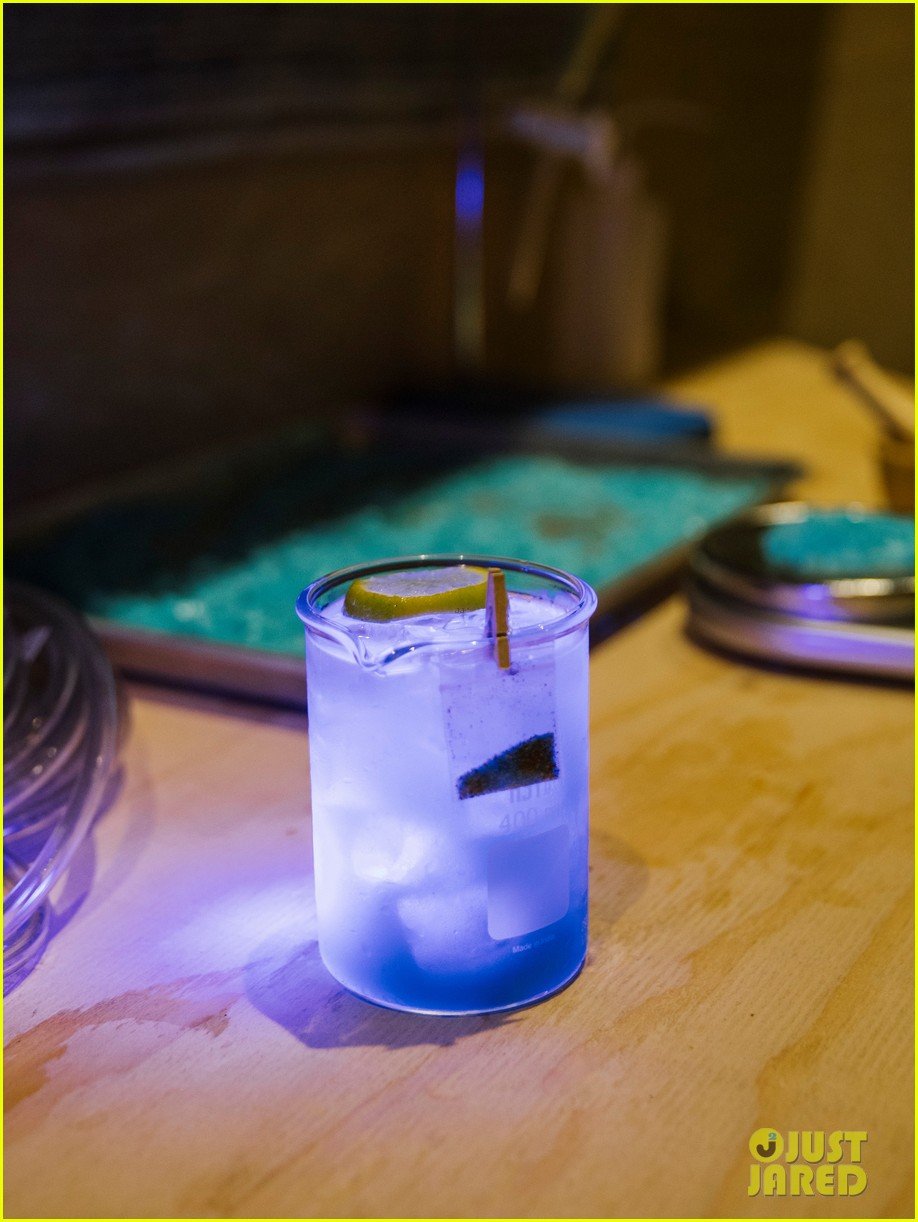 Take a Look Inside the 'Breaking Bad' Pop-Up Restaurant in L.A.: Photo ...