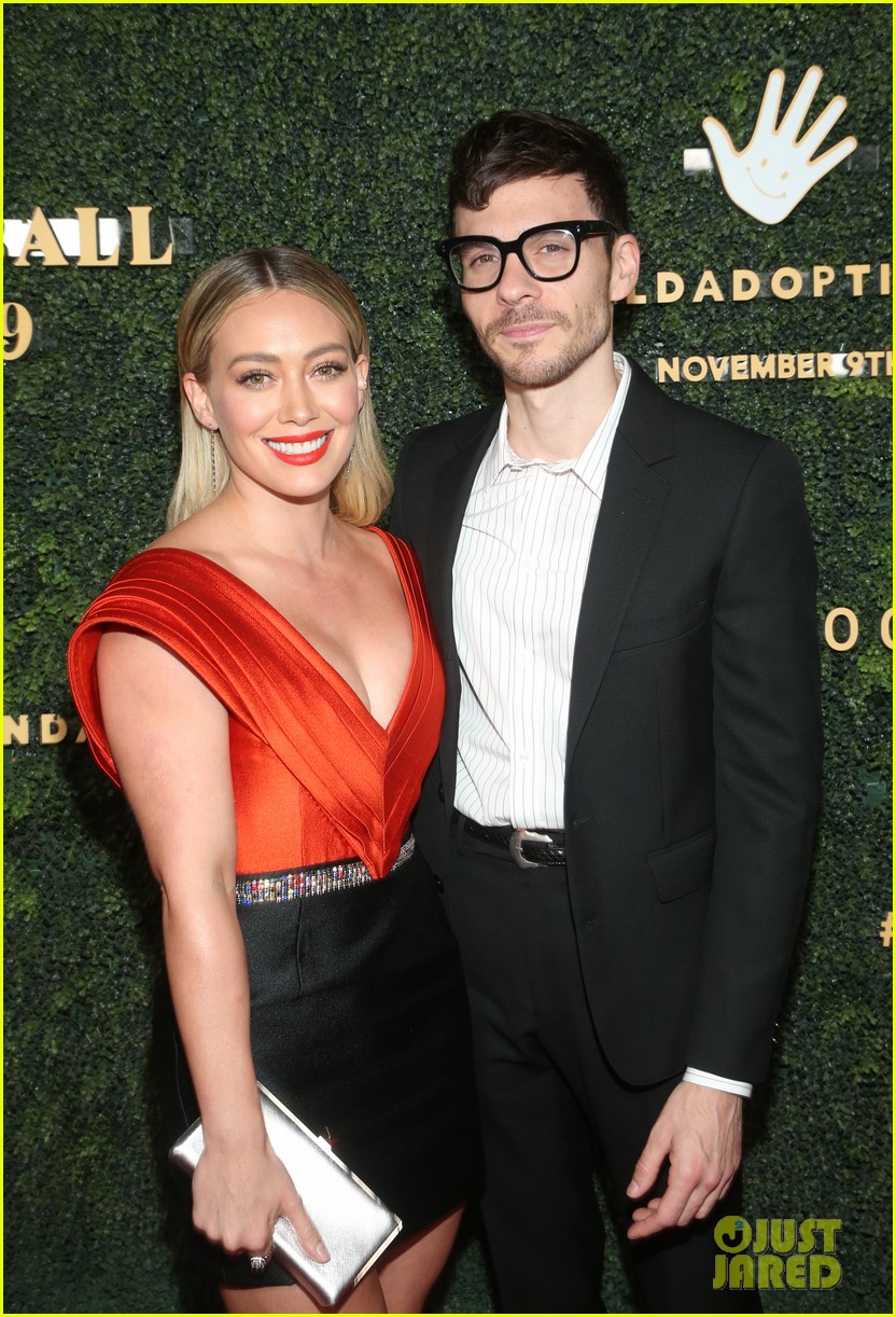 Hilary Duff & Fiance Matthew Koma Couple Up for Baby Ball 2019: Photo ...