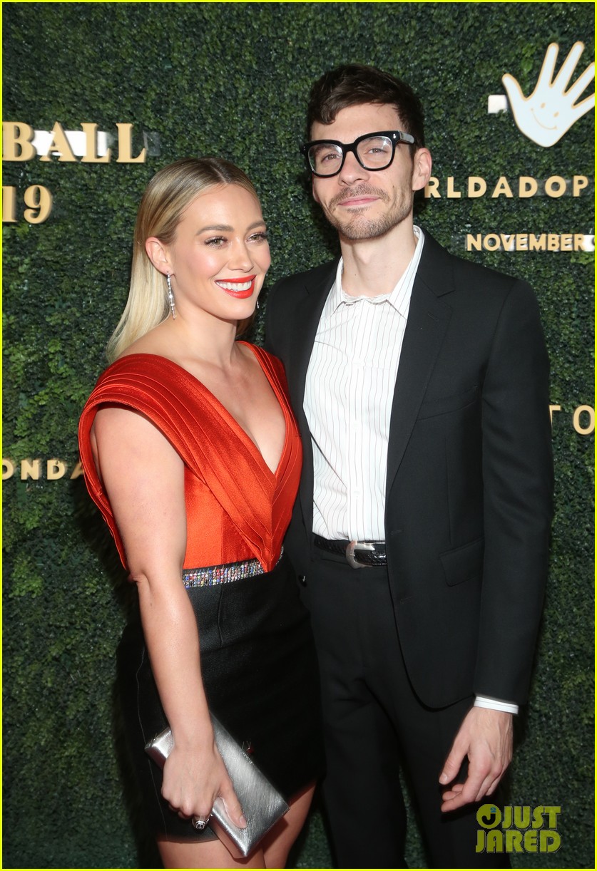 Hilary Duff & Fiance Matthew Koma Couple Up for Baby Ball 2019: Photo ...
