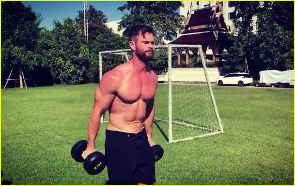 Chris Hemsworth Goes Shirtless After His Shirt 'Burst Into Flames' from ...