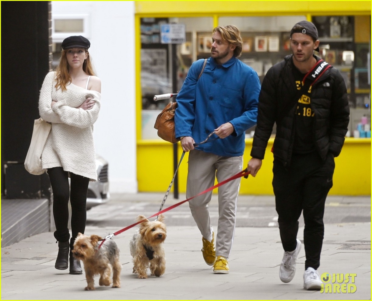 Jeremy Irvine Walks His Dog Ahead of 'Treadstone' Premiere: Photo ...