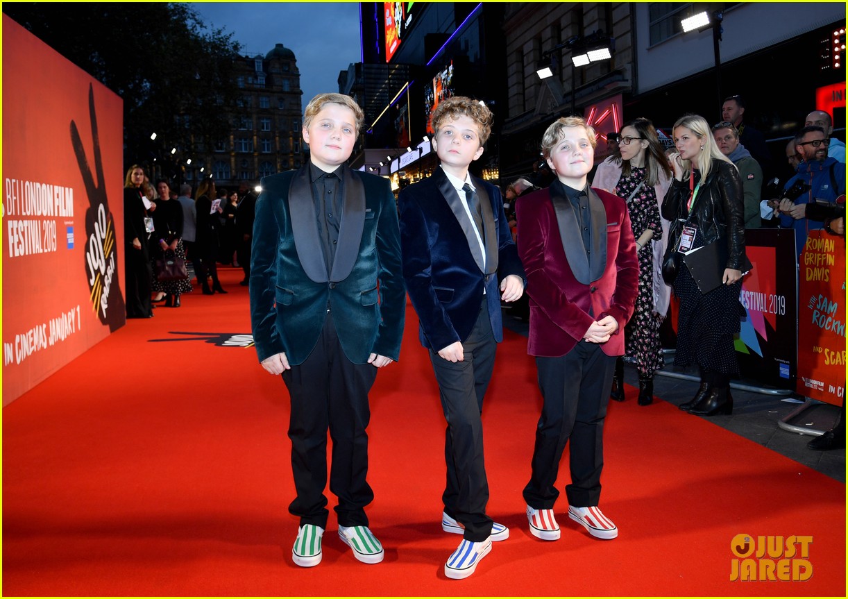 Taika Waititi Joins the Young 'Jojo Rabbit' Stars at London Premiere ...