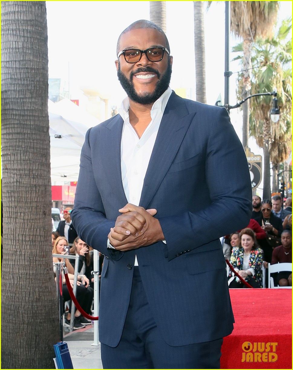 Kerry Washington & Idris Elba Honor Tyler Perry at His Hollywood Walk ...