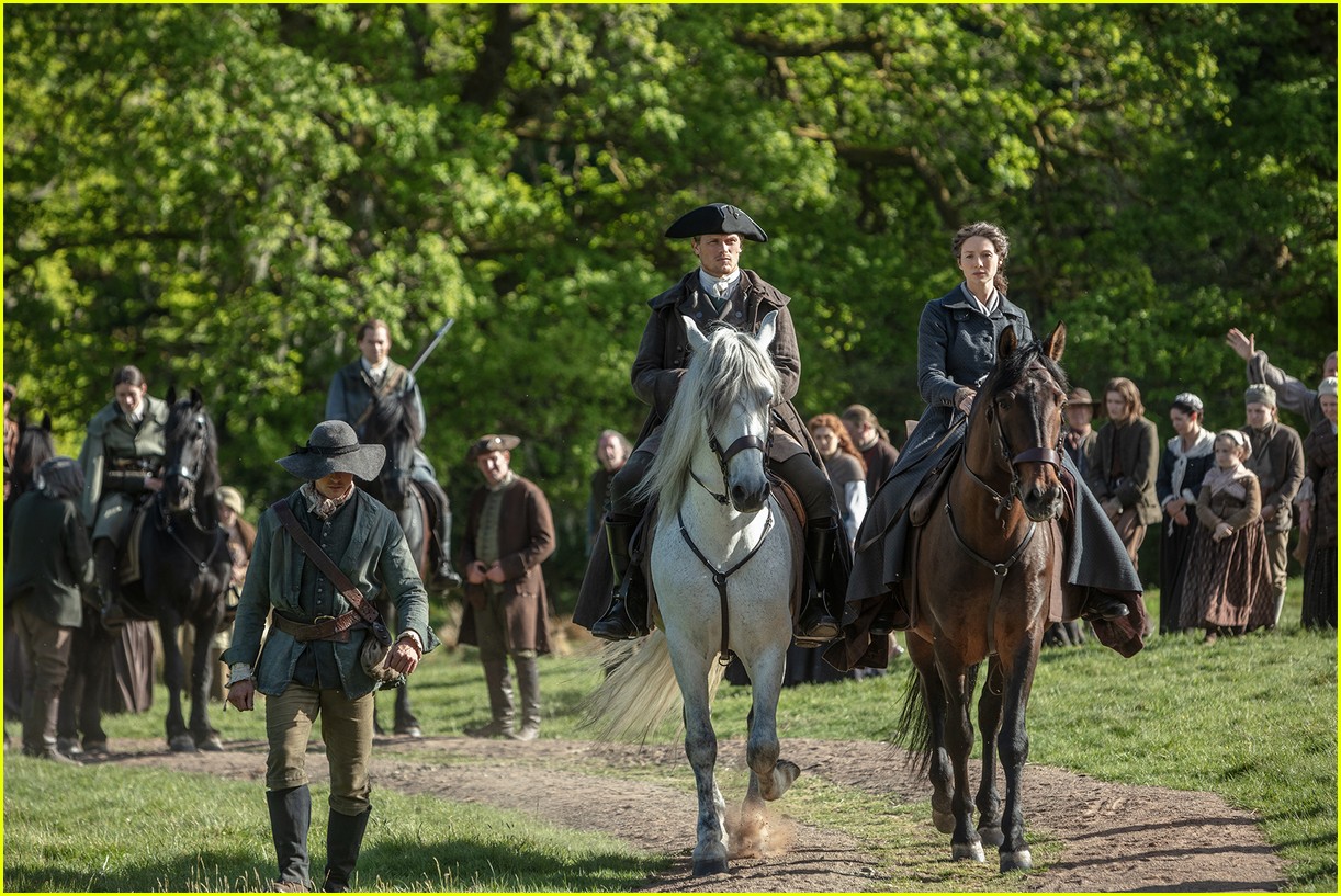 See Every 'Outlander' Season 5 Photo Released So Far!: Photo 4377382 ...
