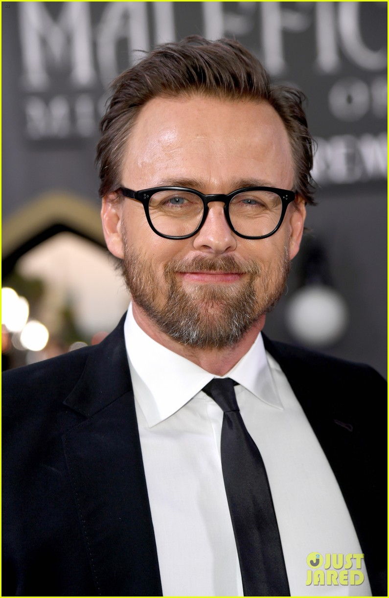 Michelle Pfeiffer, Ed Skrein, & Chiwetel Ejiofor Hit 'Maleficent 2 ...