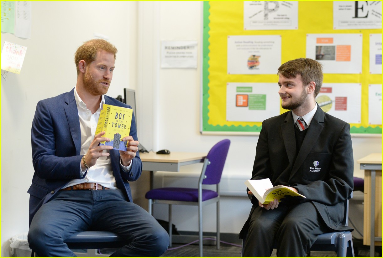 Prince Harry Visits Nottingham Academy to Mark World Mental Health Day ...
